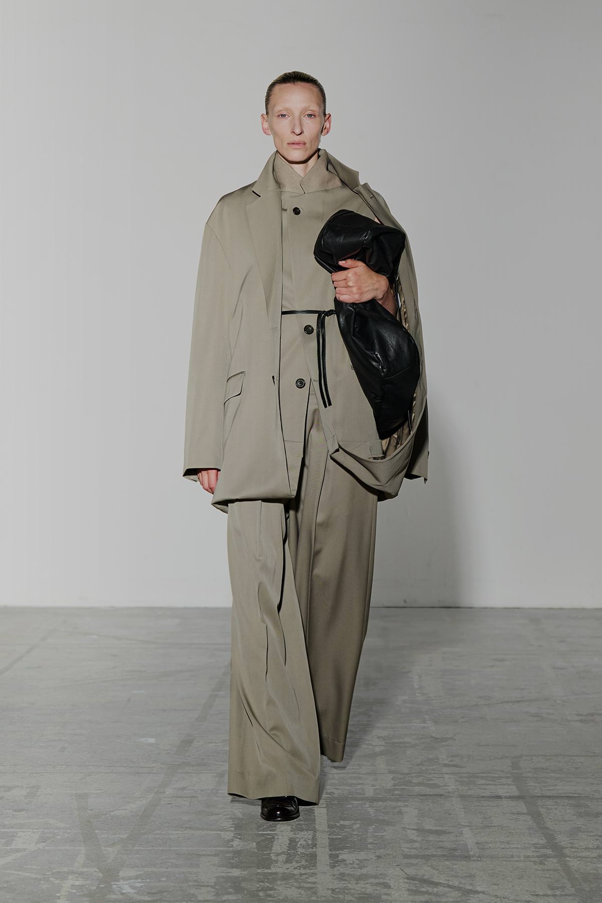 25SS RUNWAY – ssstein